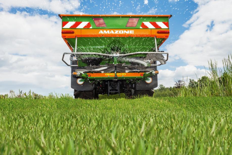 AMAZONE rasipač ZAV 2700 / 3200