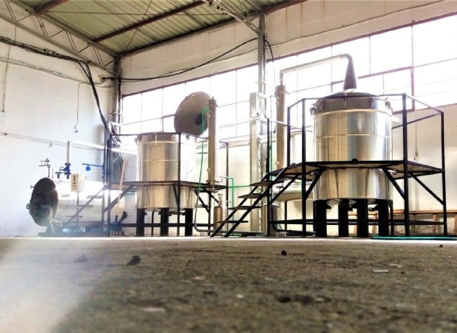 Destilator destilerija za eterična bilja 2.000L+2.000L/Etil alk/ADblue