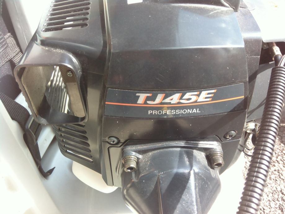 KAWASAKI leđni trimer TJ45 E