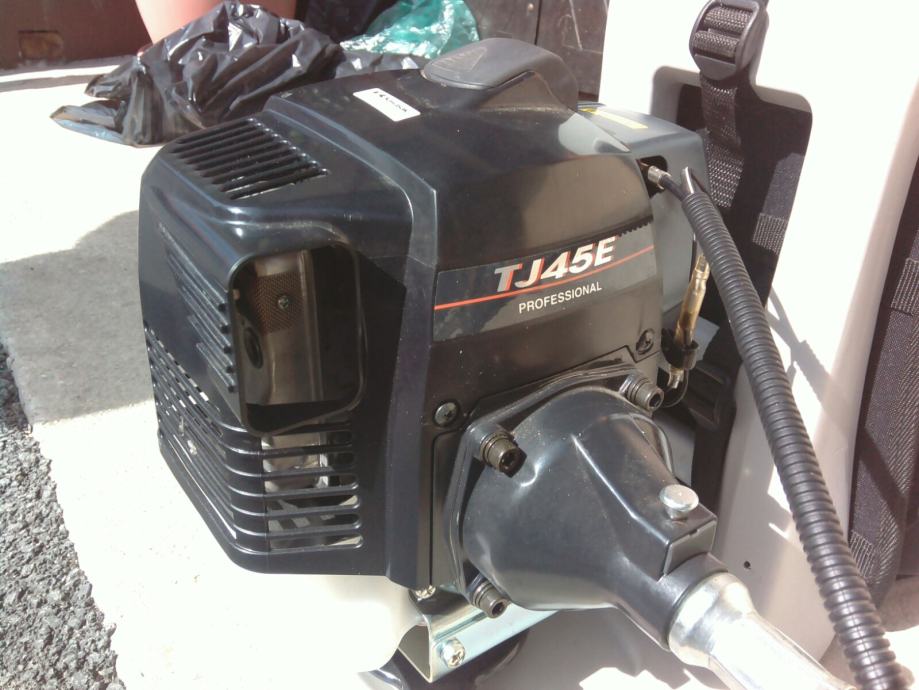 KAWASAKI leđni trimer TJ45 E