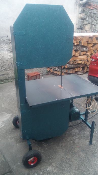 BANSEK stroj za rezanje drva