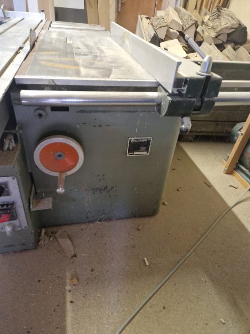 Formatna pila Altendorf F 90