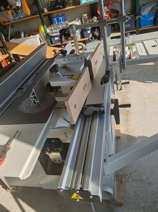 Kombinirani stroj za obradu drva SCM Minimax lab 300p