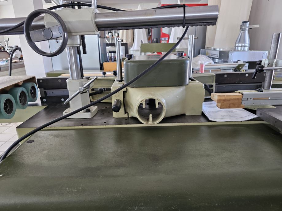 Stolarski frezer Scm T150