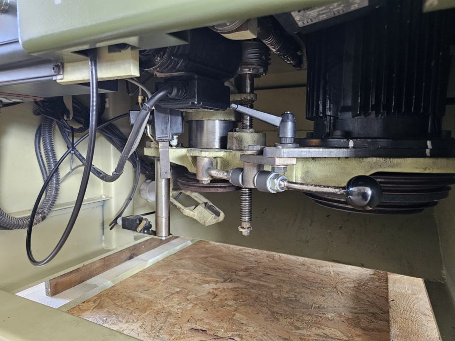 Stolarski frezer Scm T150