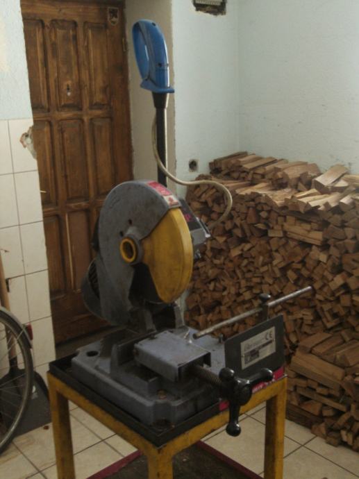 Pila za željezo Willy 225