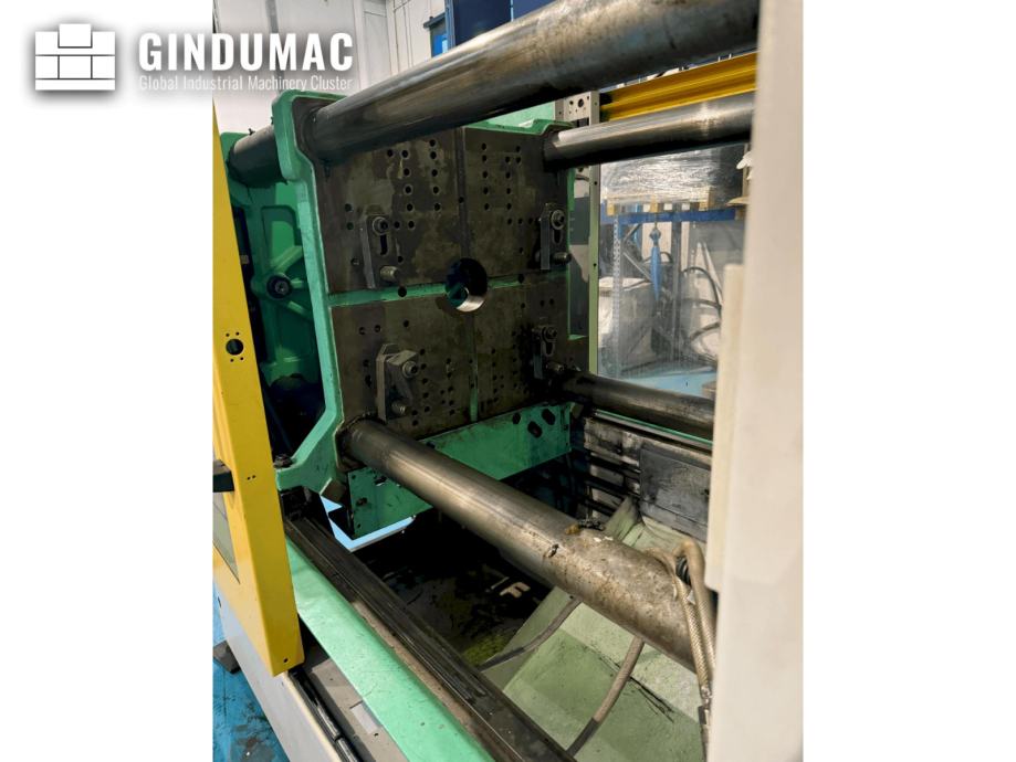 ARBURG ALLROUNDER CENTEX 520 C 2000-675 Stroj za injekcijsko prešanje