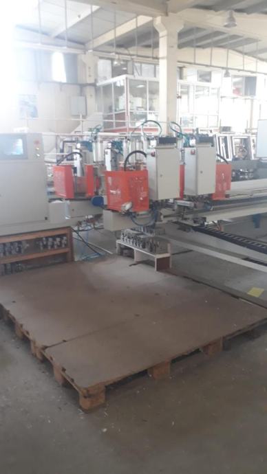 PVC Strojeve , Murat rabljeni obradni centar varilica