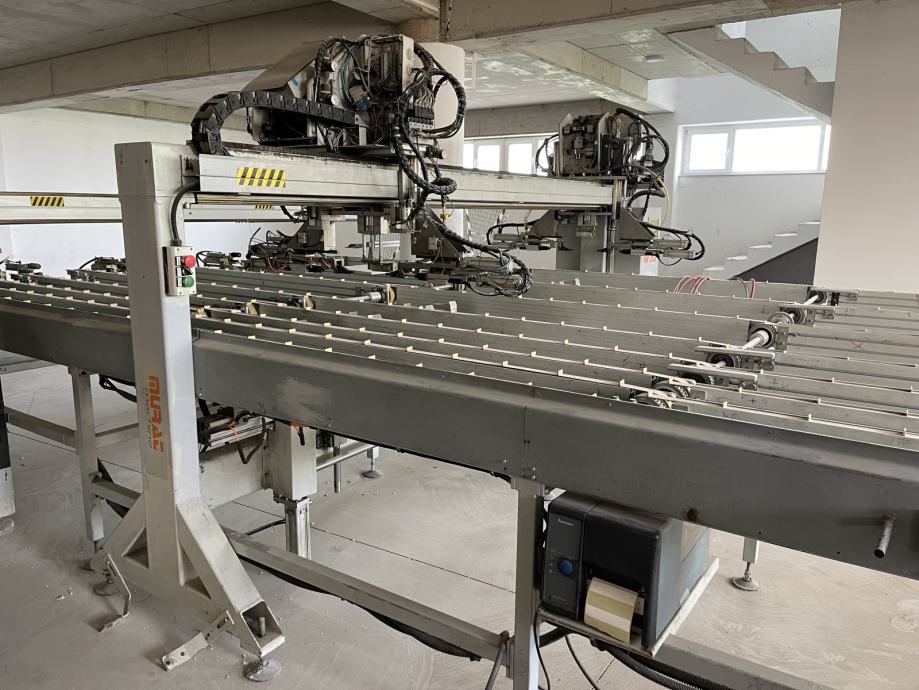 PVC Strojeve ! Rabljeni Obradni Centar Murat za Rezanje