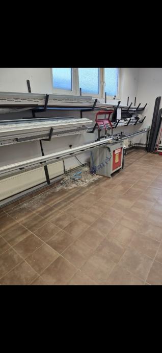 STROJEVI ZA IZRADU PVC STOLARIJE MURAT