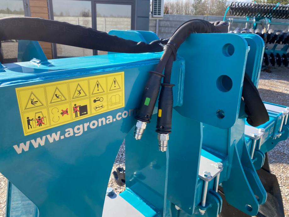 Agrona Multi GI podrivač (chisel)