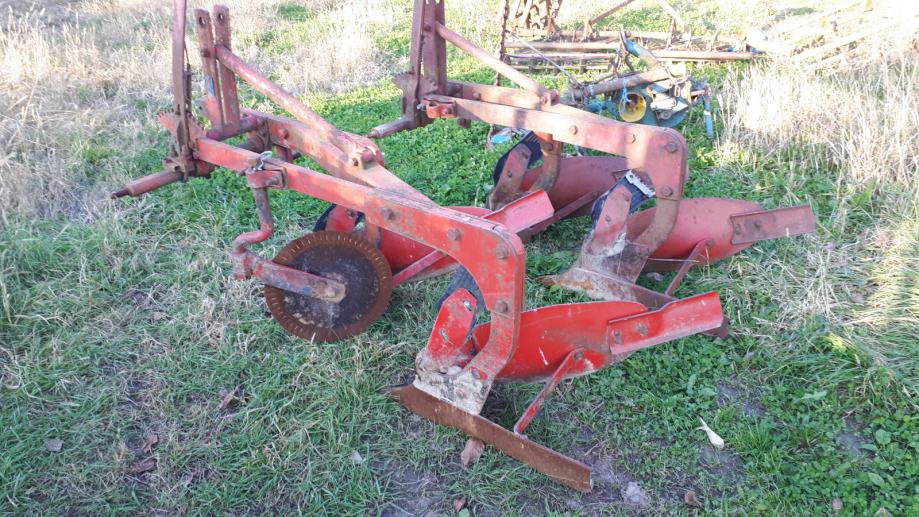 Dvobrazni plug Imt 755,Imt 756