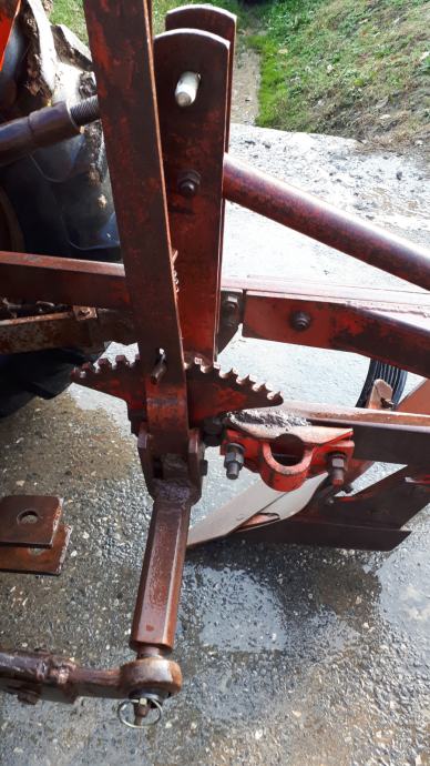 Dvobrazni Plug Imt 756 visoki klirens