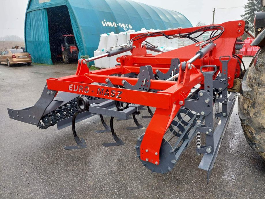 KOMPAKTOR [ EURO-MASZ ]