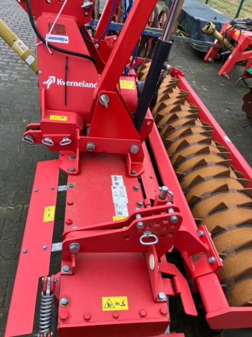 Kverneland NG-M 101