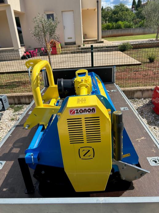 Malčer ZANON model TFX 1700 - NOVO