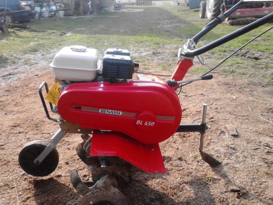 Motorna freza Benassi BL 450 h motor Honda 5,5KS