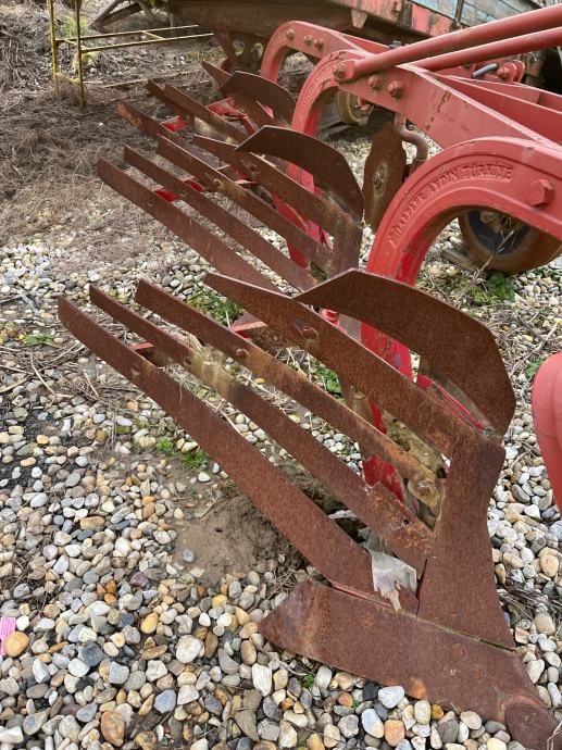 Plug Alpler 3 brazde