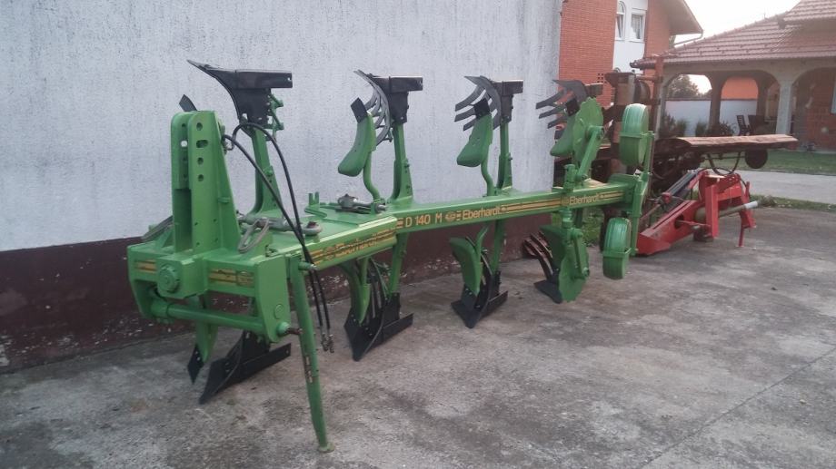 Plug EBERHARDT D 140 M 4-brazde rešetkasti