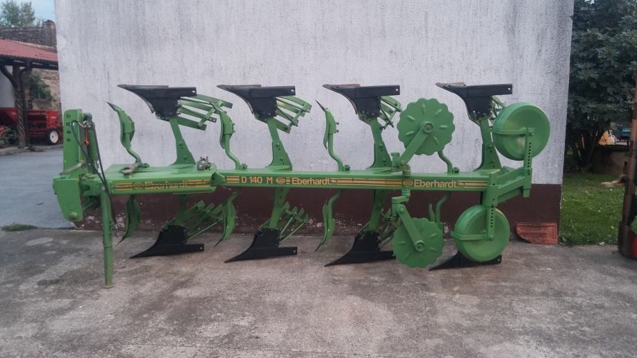 Plug EBERHARDT D 140 M 4-brazde rešetkasti