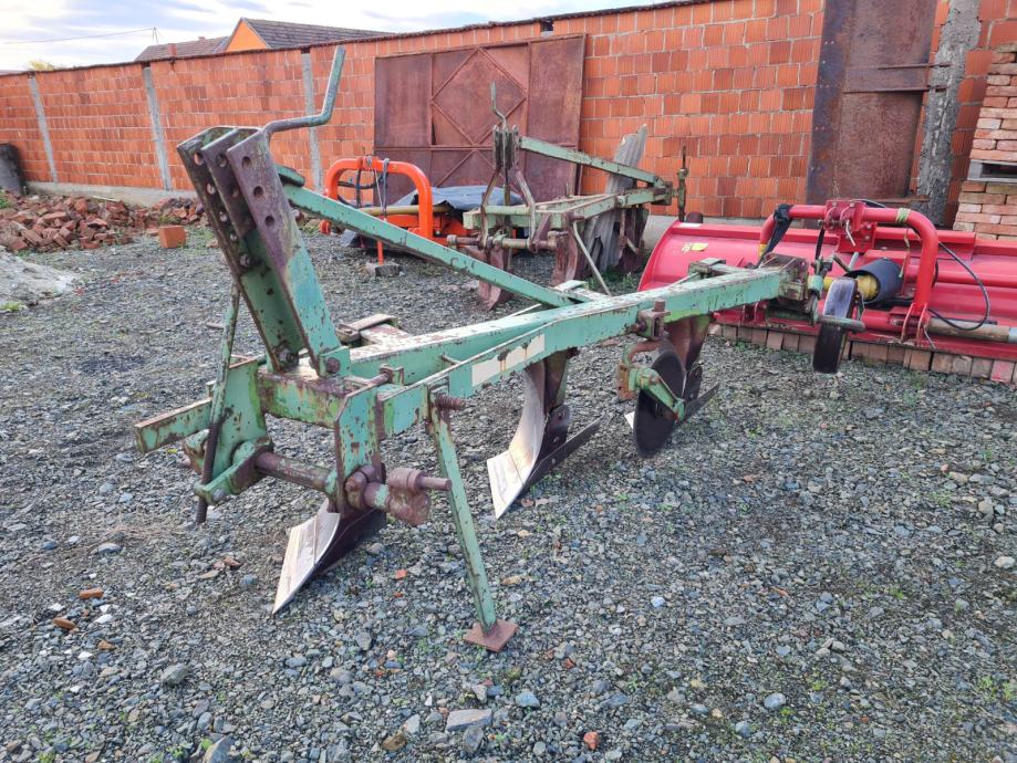 Plug Eberhardt ravnjak