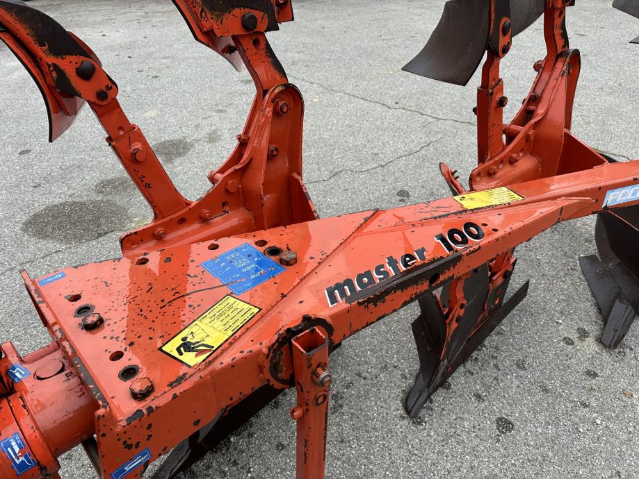 Plug Kuhn master 100