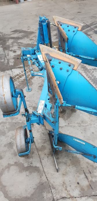 Plug Lemken Opal 090