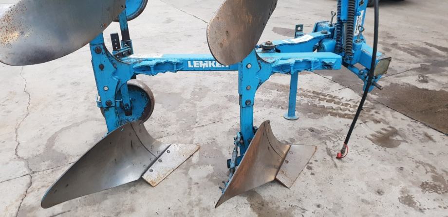 Plug Lemken Opal 090