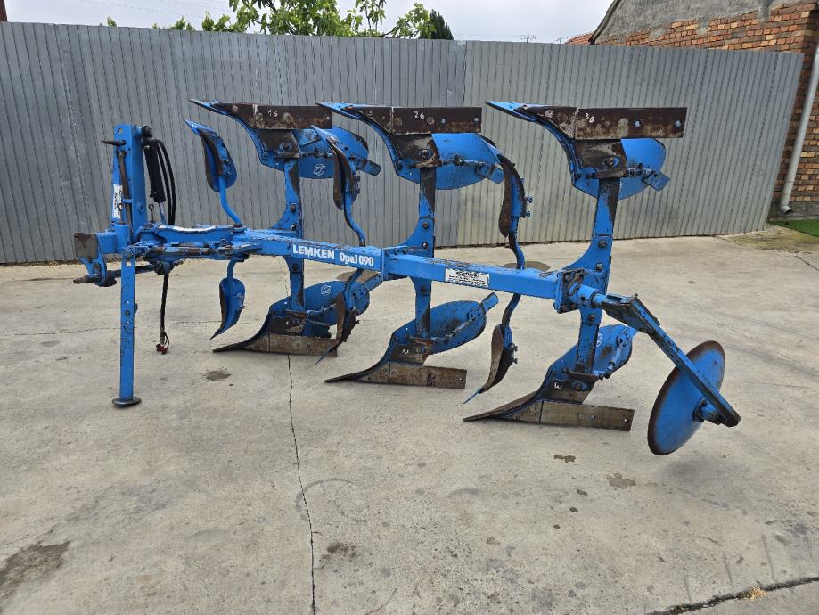 Plug Lemken Opal 090