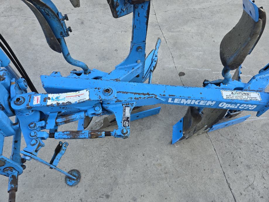 Plug Lemken Opal 090