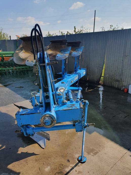 Plug Lemken Opal 140 3N100