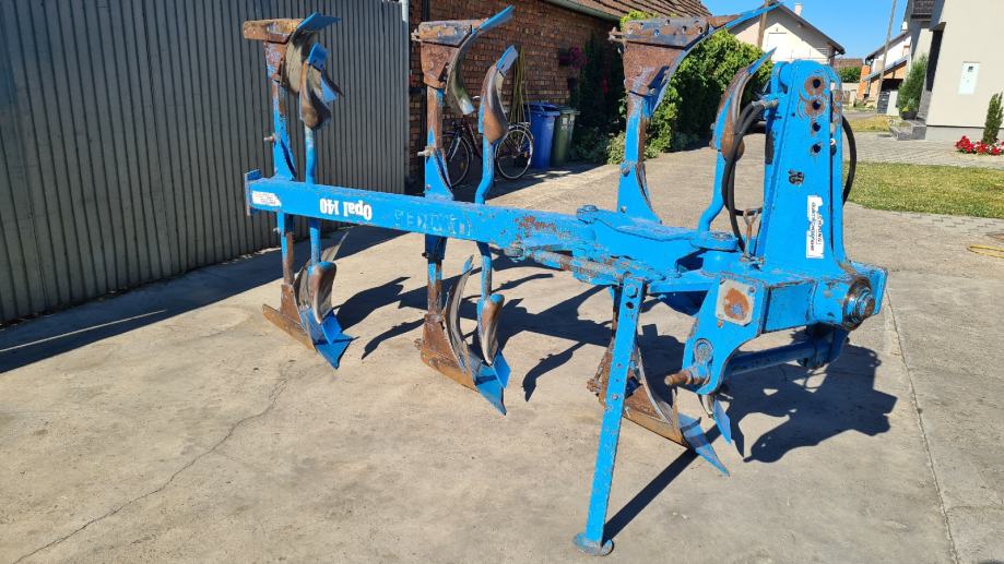 Plug Lemken Opal 140