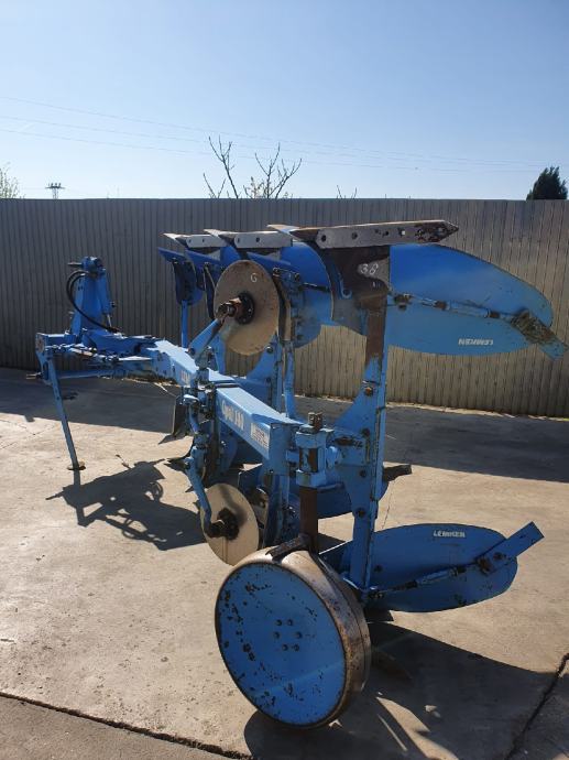 Plug Lemken Opal 140