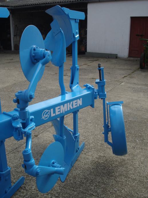 Plug LEMKEN OPAL 140