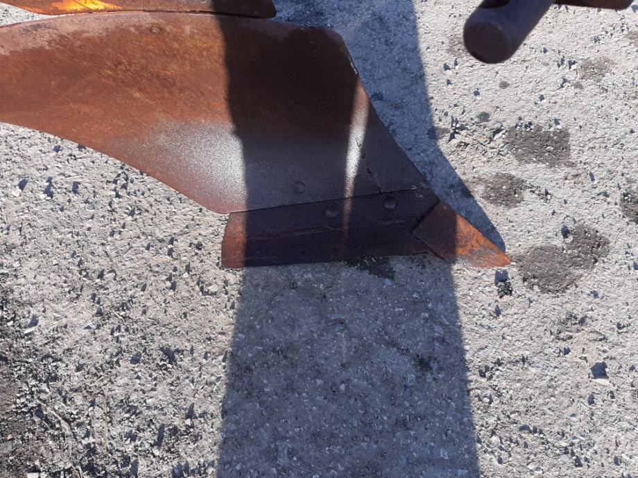 Plug leopard 14 coli prodajem ili mjenjam