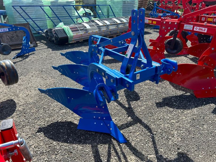 Ünlü 3 brazde ravnjak