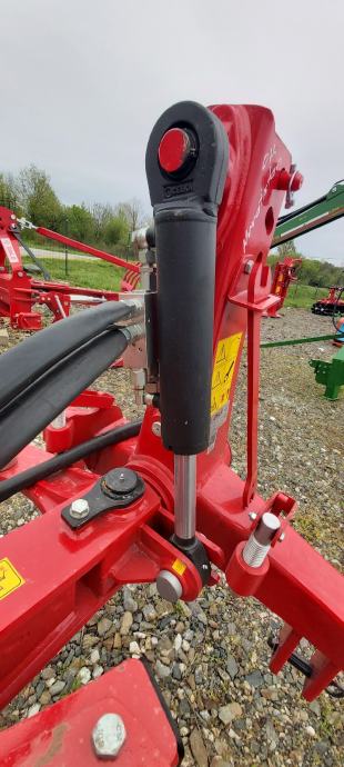 Plug UNLU okretač 3 brazde