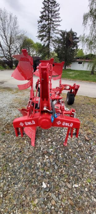 Plug UNLU okretač 3 brazde