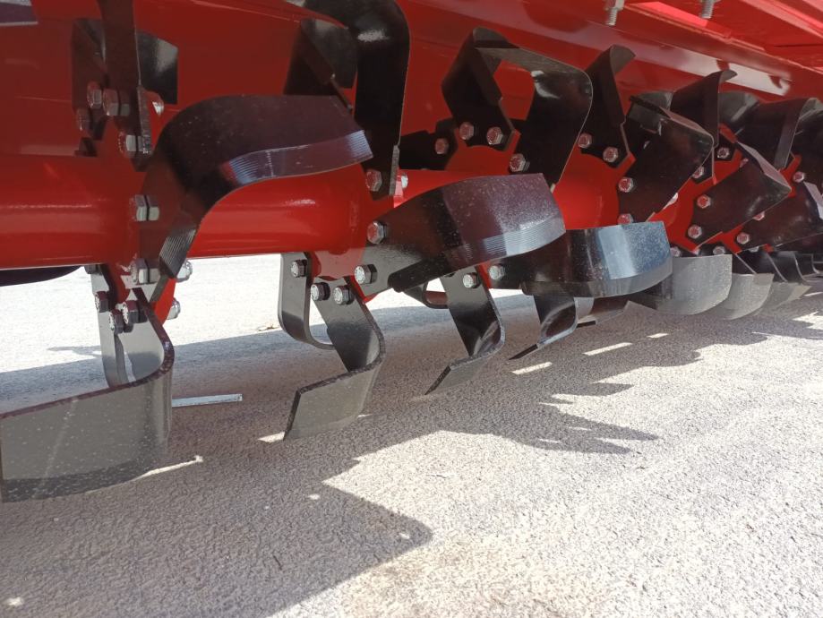 Traktorska freza Lancer MB 300 cm - odmah dostupna