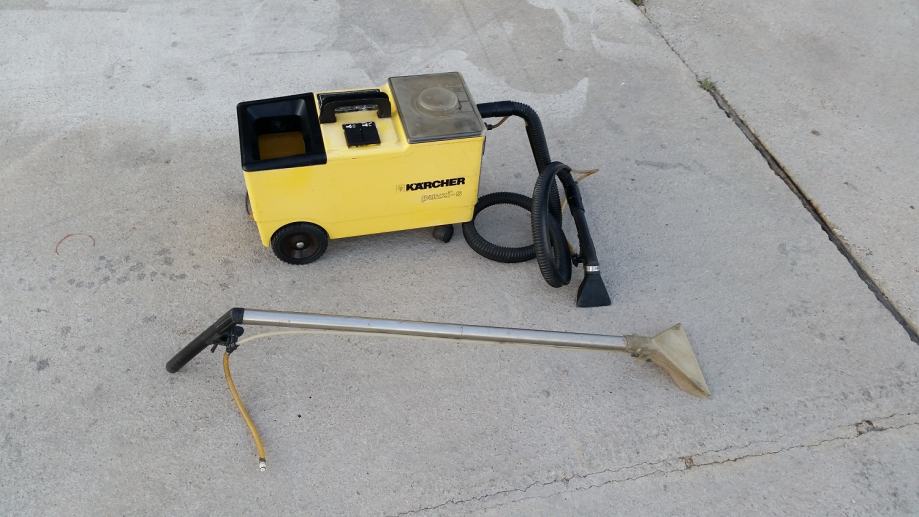KARCHER PUZZI 200 S STROJ ZA KEM. ČIŠĆENJE