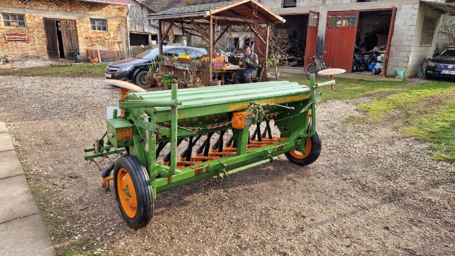 Amazone D8 - 25 SPECIAL