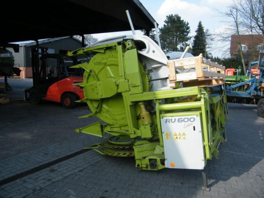 CLAAS RU 600