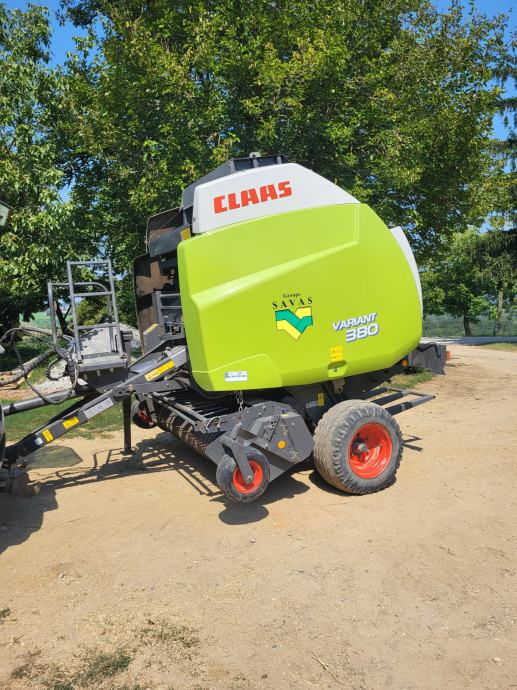 Rolo balirka Claas Variant 380