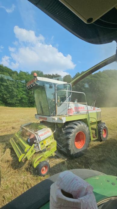 Silokombajn Class Jaguar 695 Mega