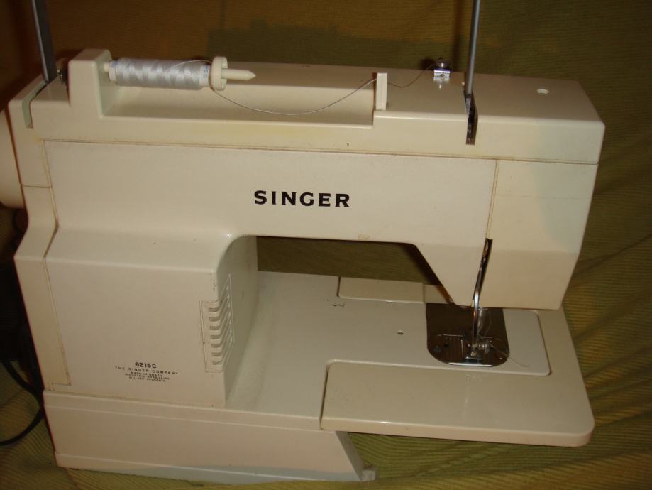 ŠIVAČA MAŠINA SINGER, SAMBA 6- 6215C, NOVA- 700kn