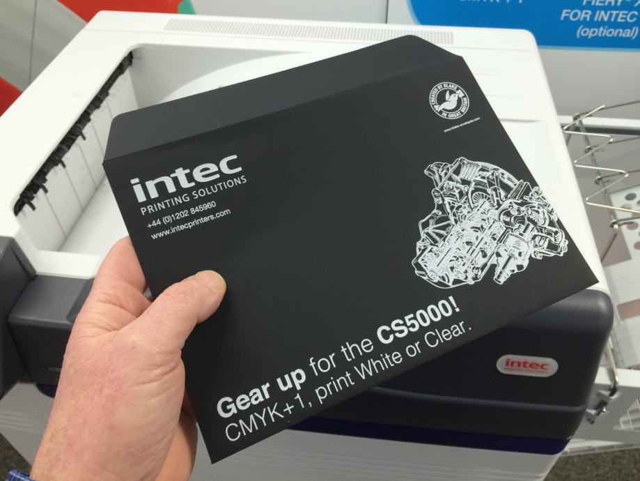 Intec CS5000 - CMYK + bijela / UV prozirna boja, 450 g/m2