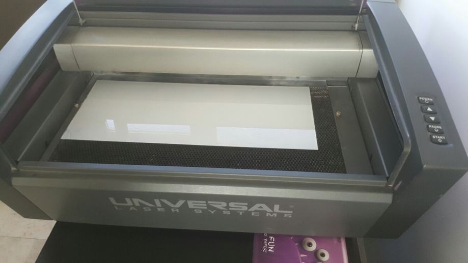 Laserska graverka VersaLaser VLS 3.50