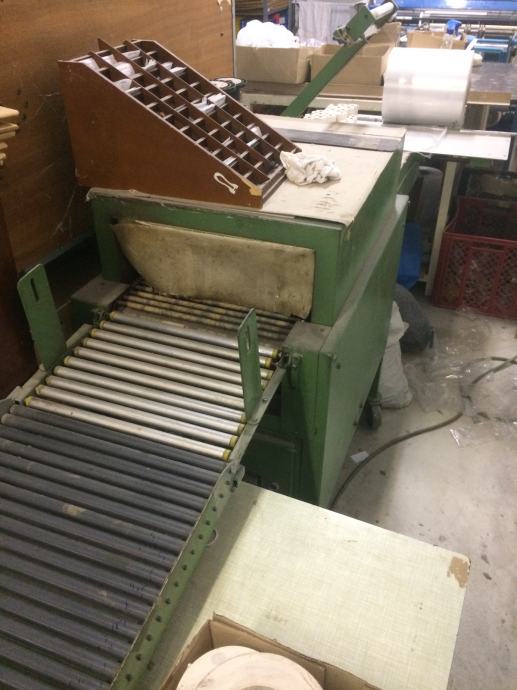 Stroj za izradu Termo i Ading rola