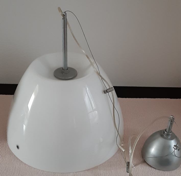 Prodajem IKEA viseći luster, staklo-puhano sjenilo 100 kn