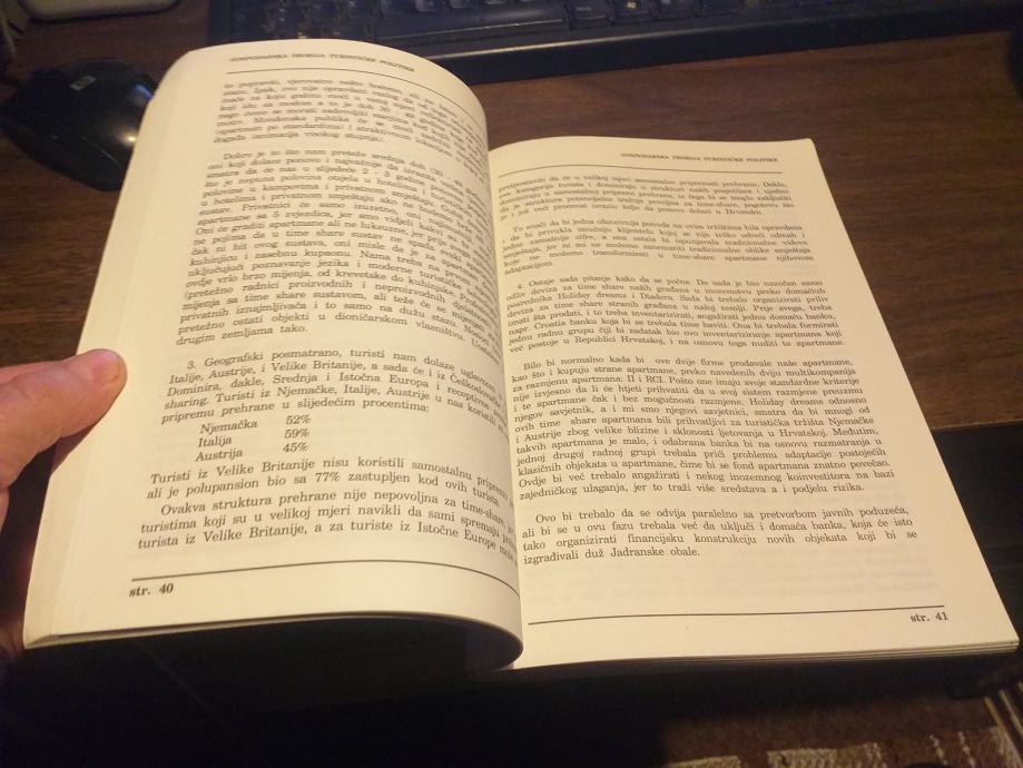 TIME SHARE U TEORIJI I PRAKSI PUBLIC CHOICE MRKUŠIĆ